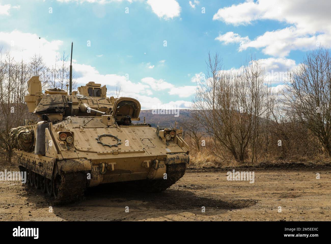 Mondini Lindor, pilota di Bradley Fighting Vehicle (BFV) assegnato a ...