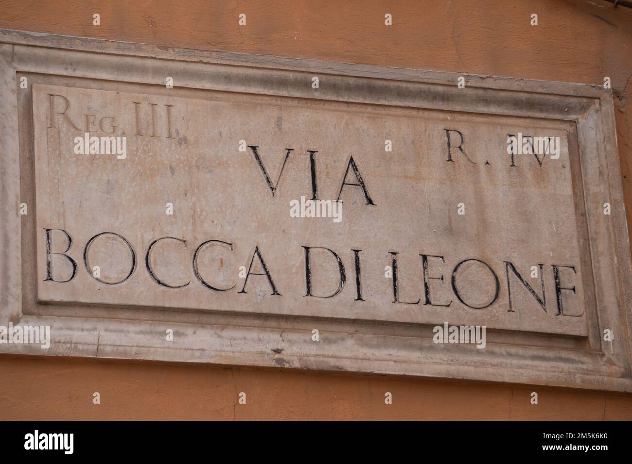 Via bocca di leone immagini e fotografie stock ad alta risoluzione - Alamy