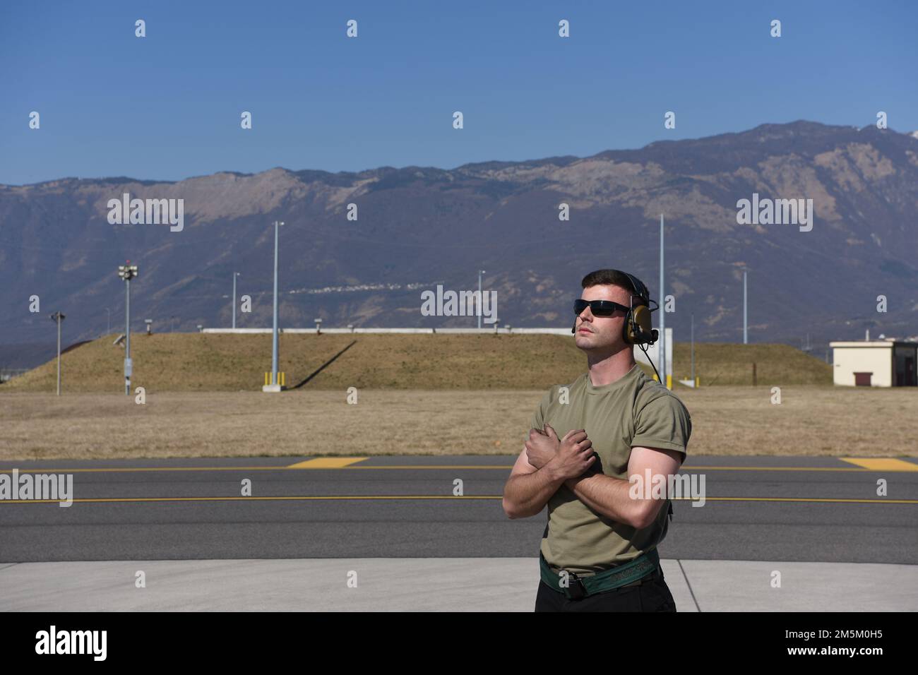 Airman 1st Class Andrew Moyer, 555th Aircraft Maintenance Unit F-16 ...