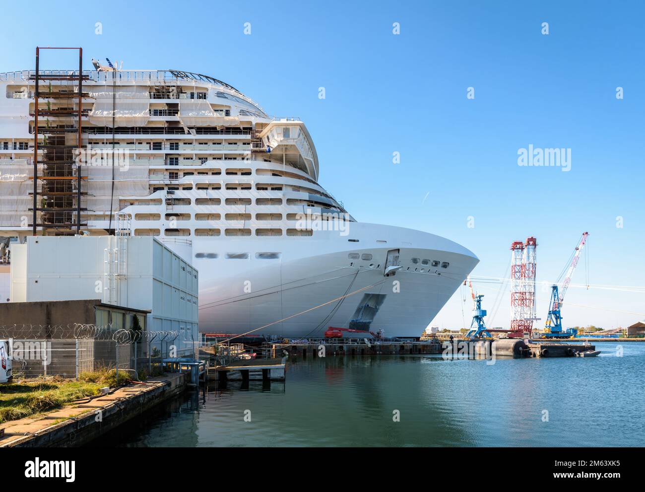 Barca della nave del cantiere navale immagini e fotografie stock ad ...
