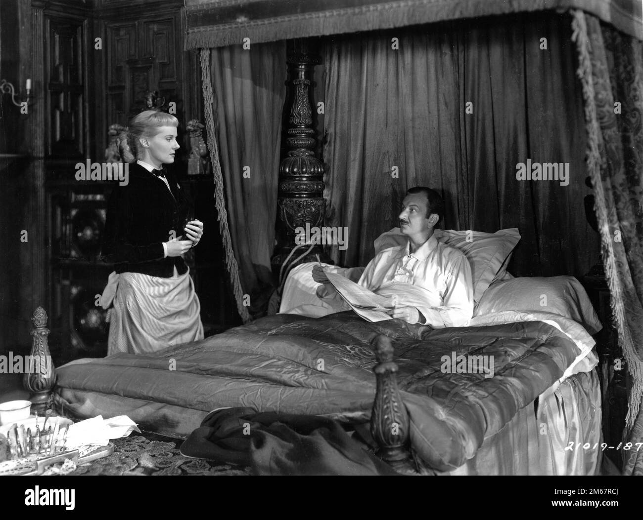 ANN TODD e RAYMOND HUNTLEY in SO EVIL MY LOVE 1948 regista LEWIS ALLEN ...