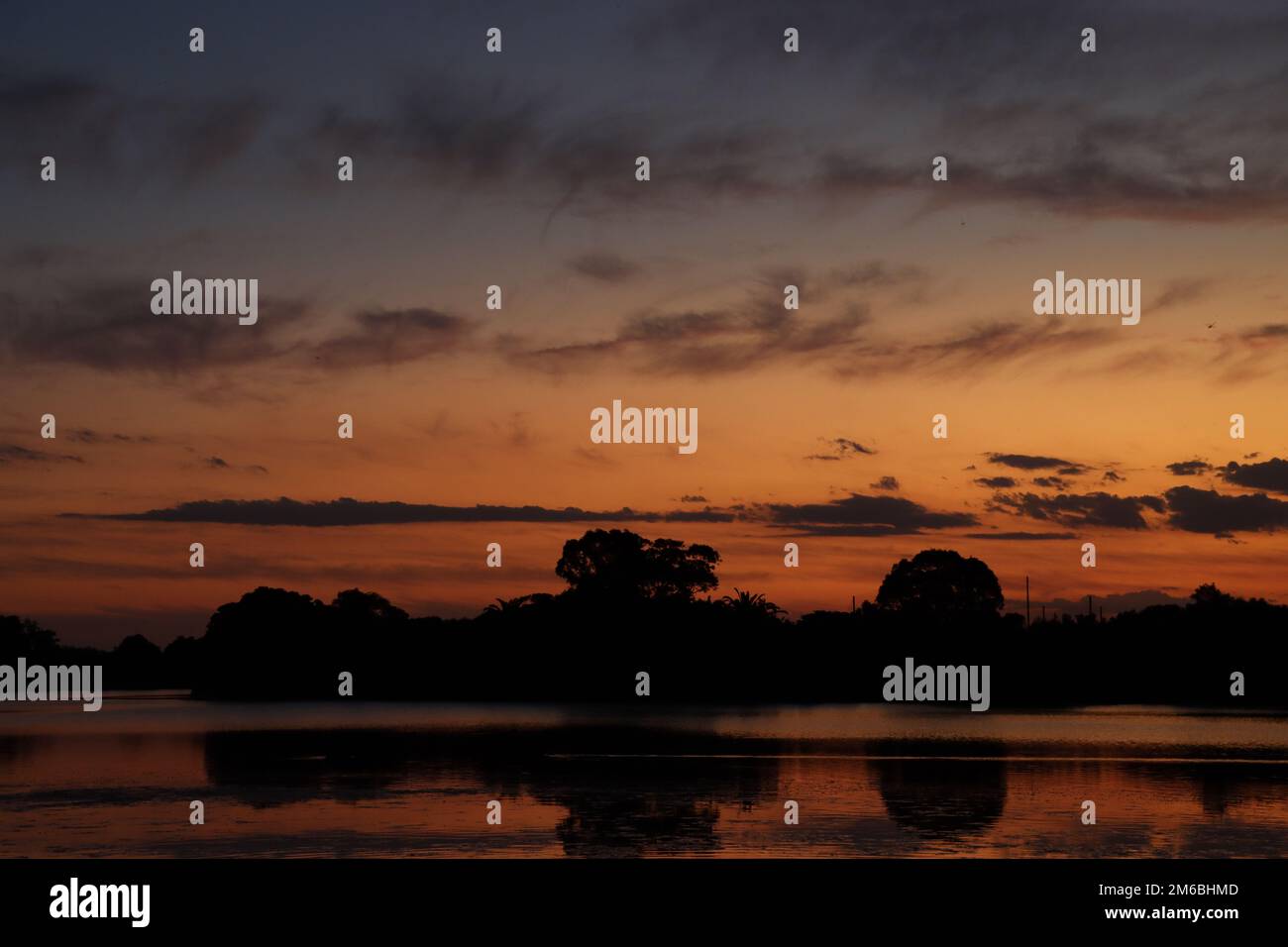 Quiete al tramonto immagini e fotografie stock ad alta risoluzione - Alamy