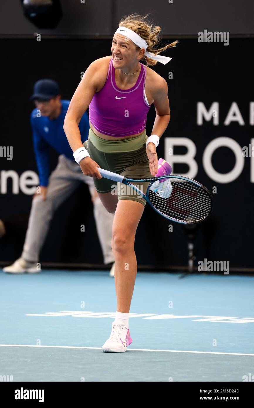 Adelaide, 3 gennaio 2023. Victoria Azarenka di Bielorussia serve la ...