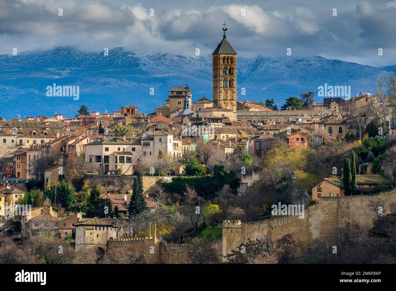 Montagne di castiglia e leon immagini e fotografie stock ad alta ...