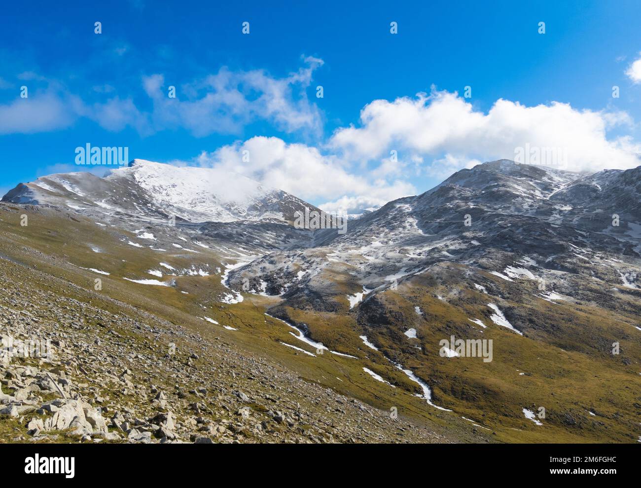 Lago di Duchessa Monte Morrone (Italia) - la cima paesaggistica con ...