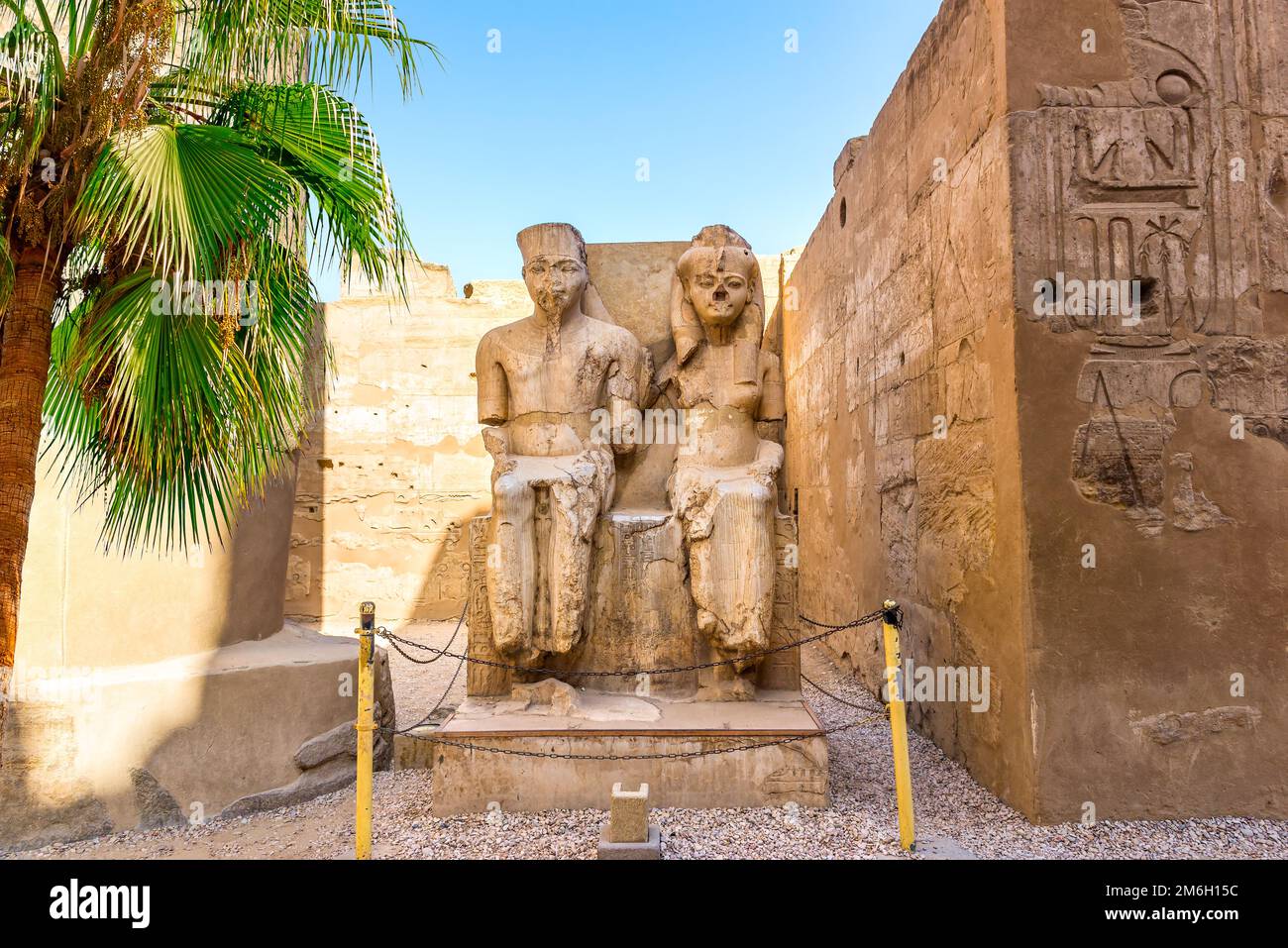 Statue di faraoni egitto immagini e fotografie stock ad alta ...