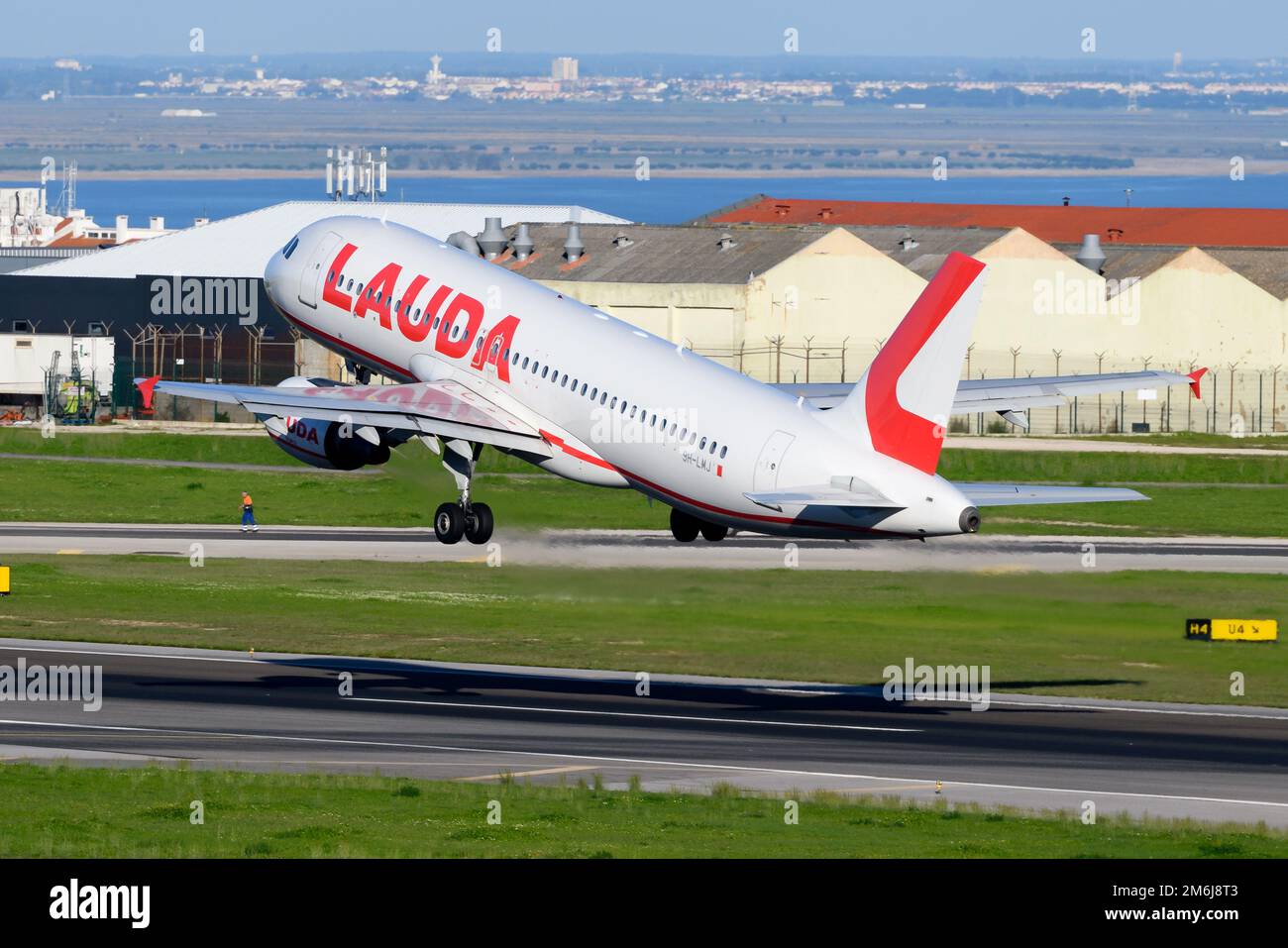 Lauda a320 immagini e fotografie stock ad alta risoluzione - Alamy