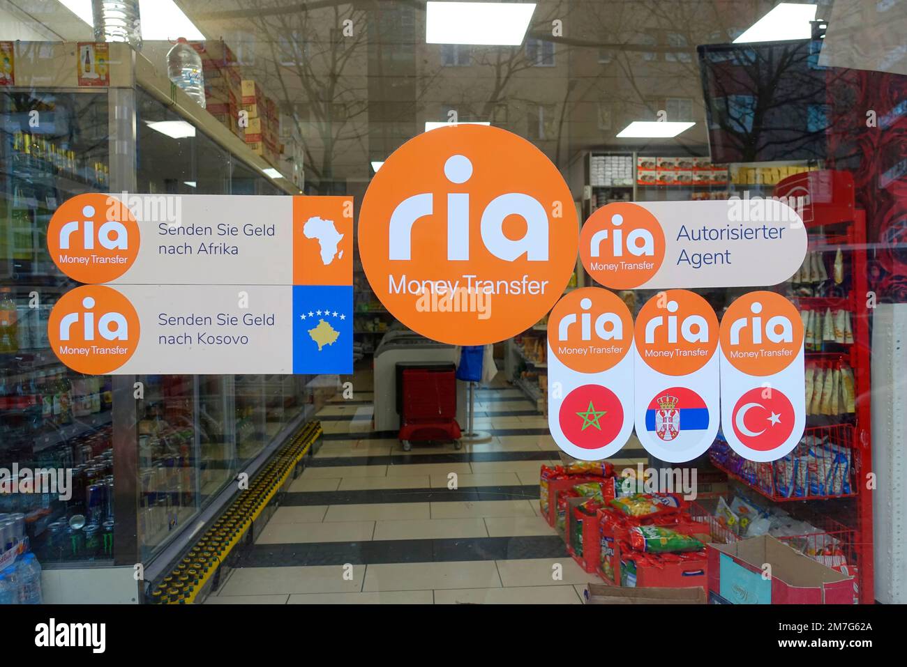 Ria money transfer immagini e fotografie stock ad alta risoluzione - Alamy