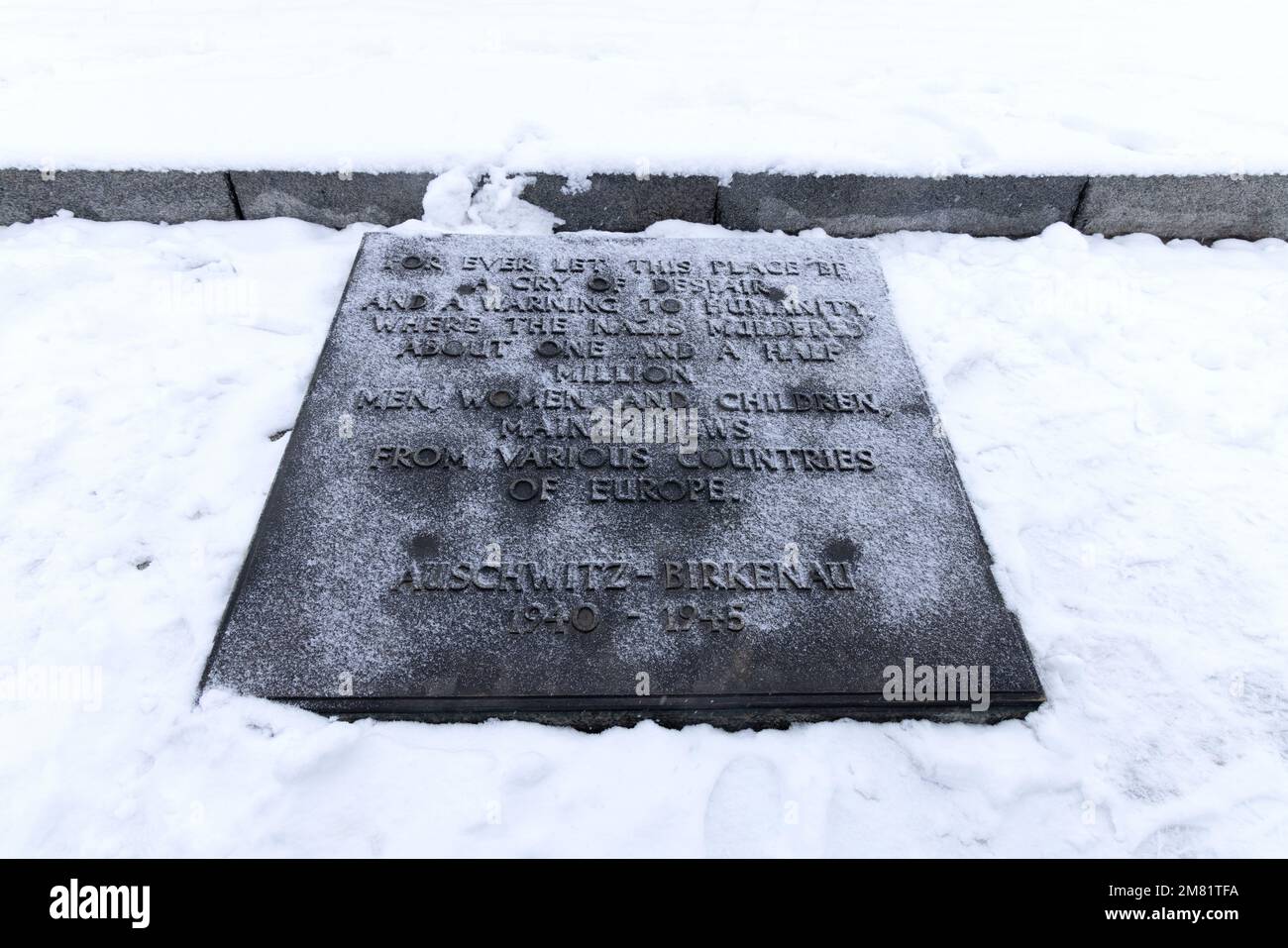 Campo di concentramento nazista di Auschwitz Birkenau nella neve d ...