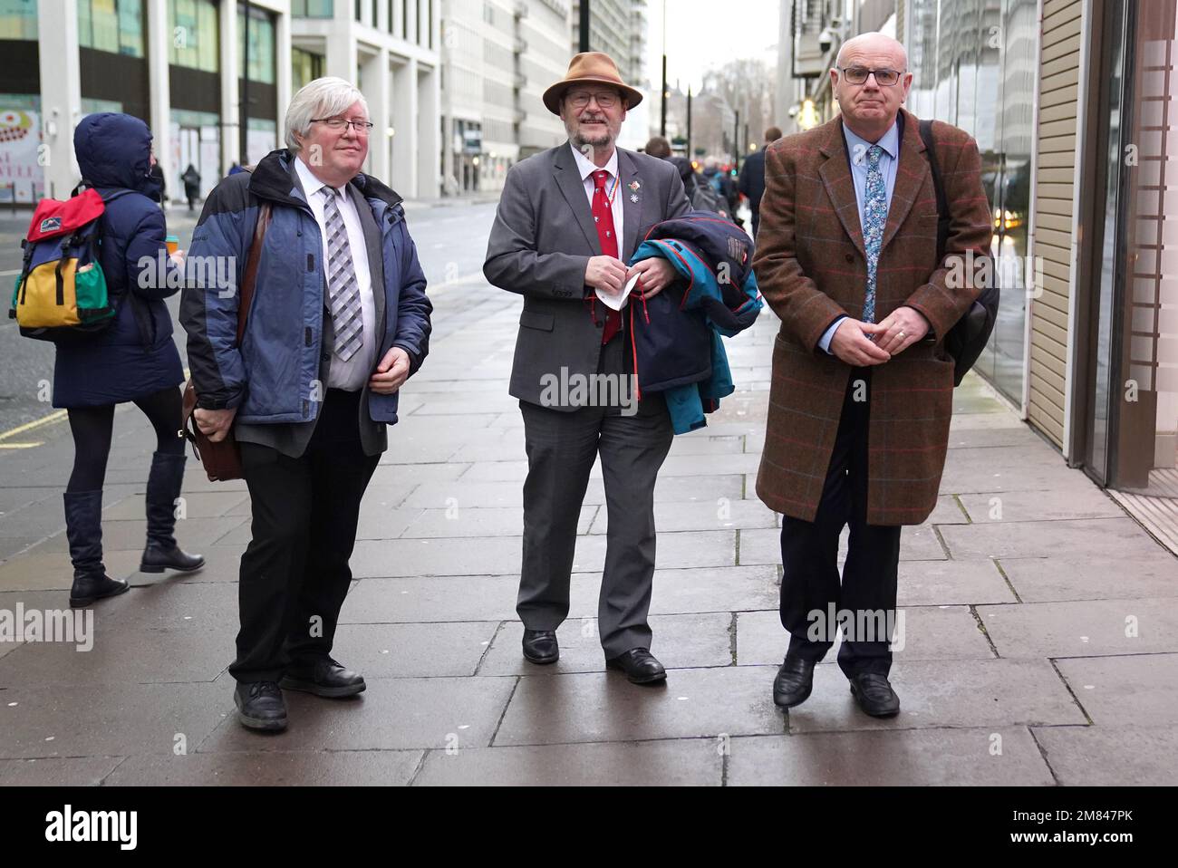(Da sinistra a destra) Dr Paul Donaldson Segretario Generale della ...