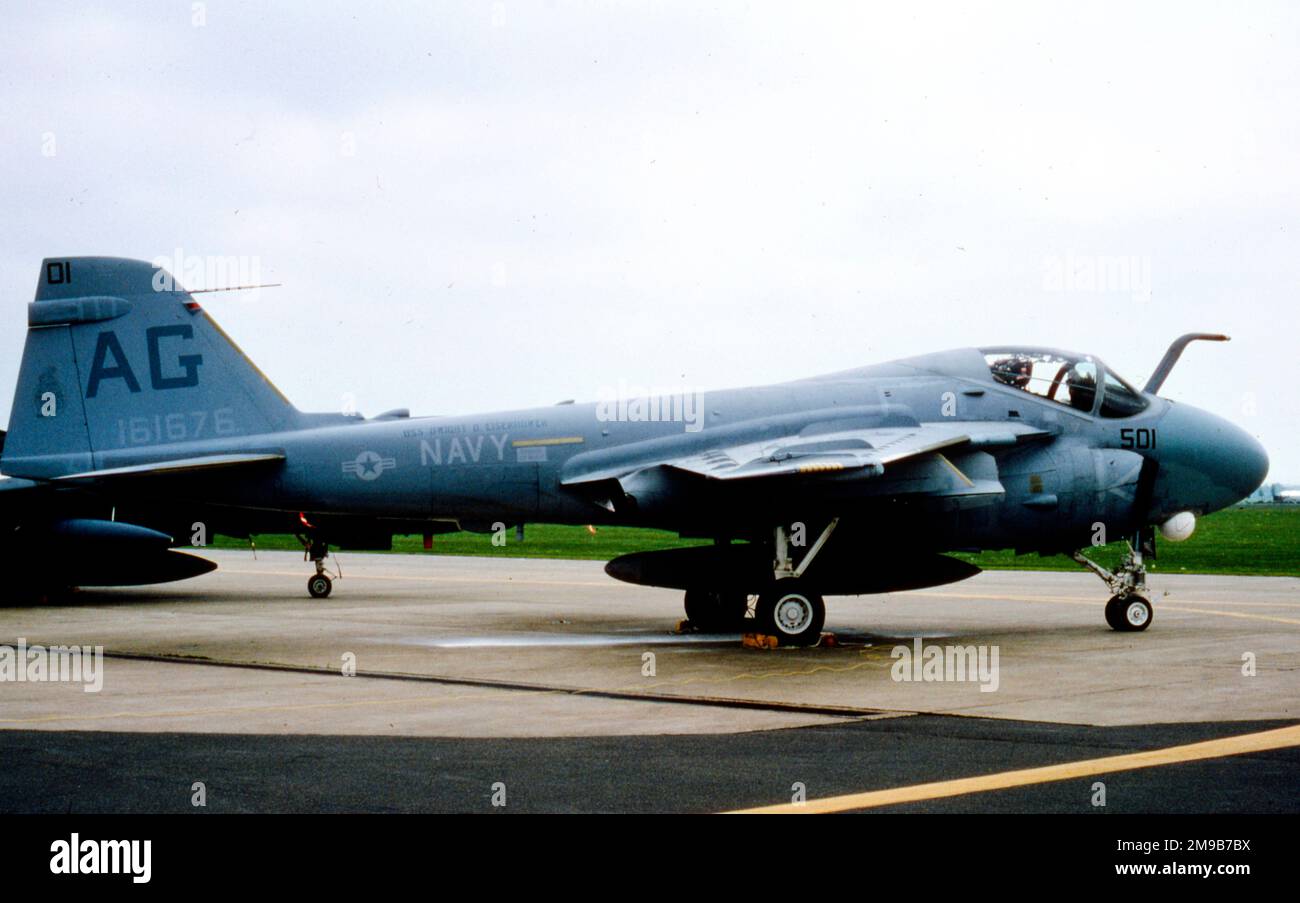 United States Navy (USN) - Grumman A-6E intruder 161676 (msn i-653 ...