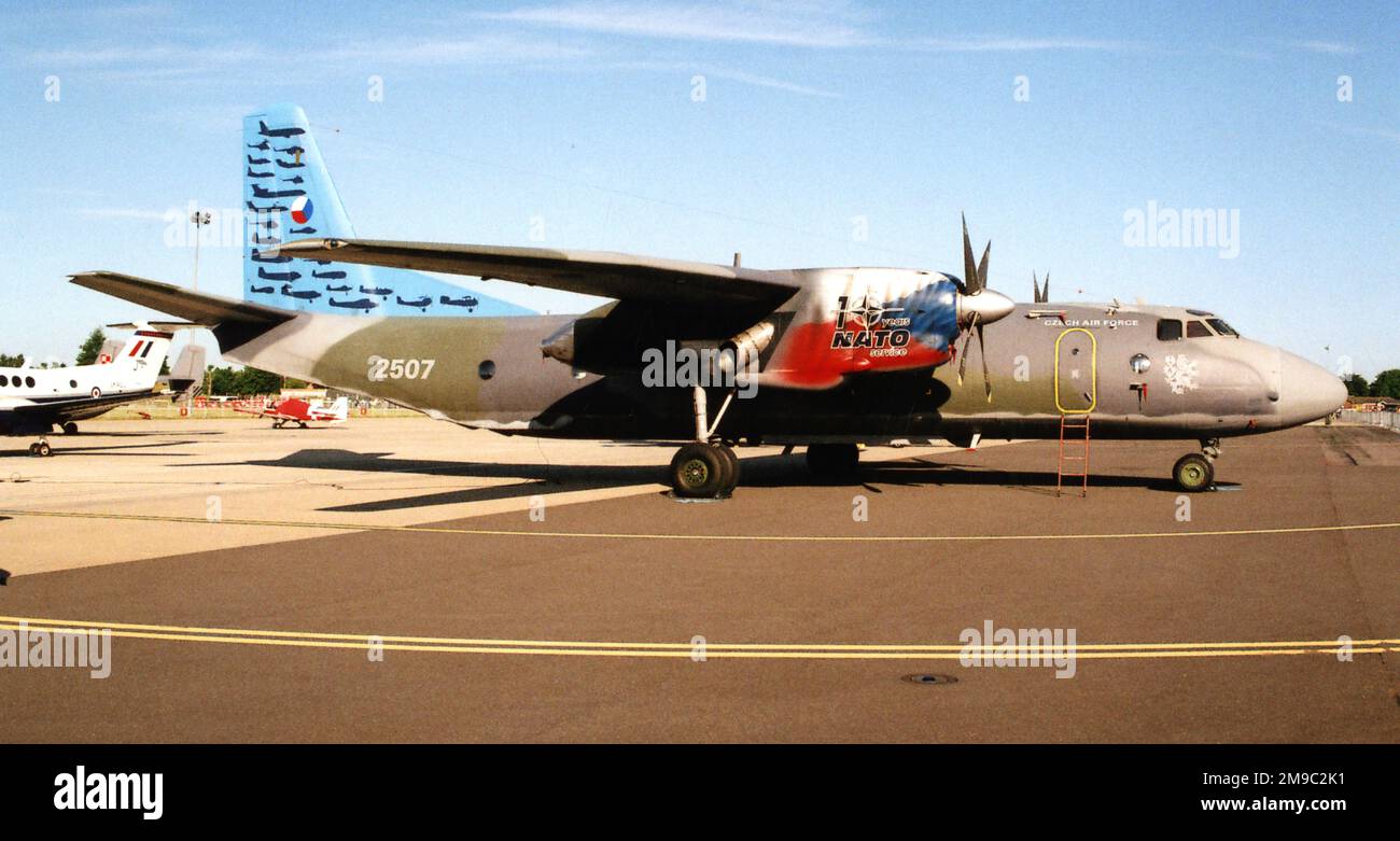 The antonov an 26 aircraft immagini e fotografie stock ad alta ...