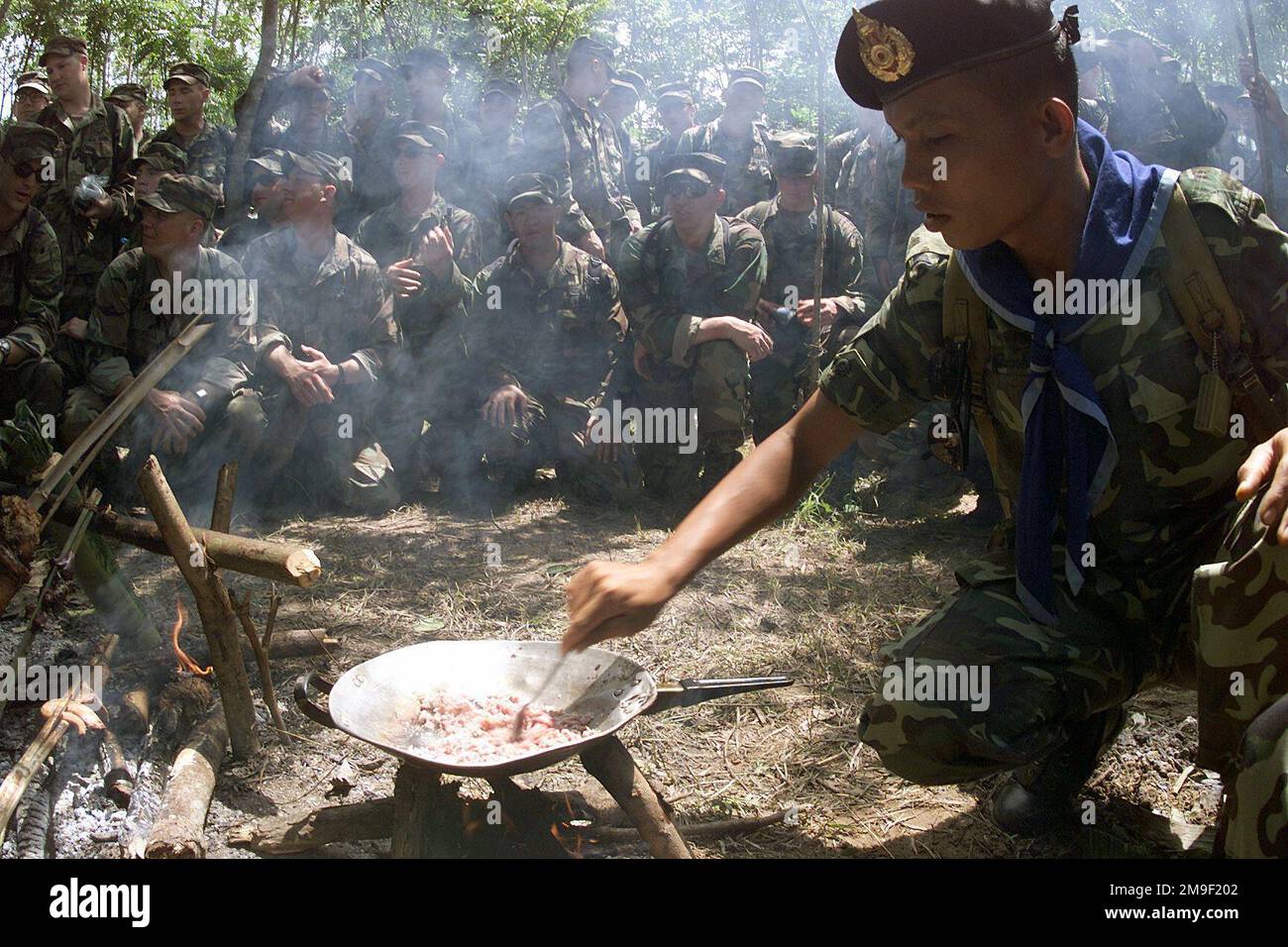 Canzone thung immagini e fotografie stock ad alta risoluzione - Alamy