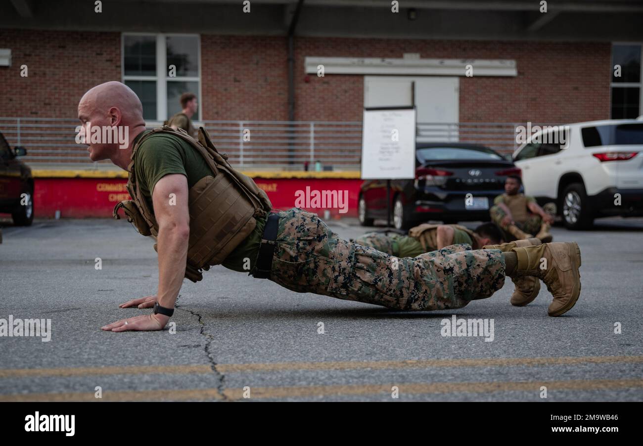 STATI UNITI Marine Corps 1st Lt. Mark Grill, Communication Strategy and ...