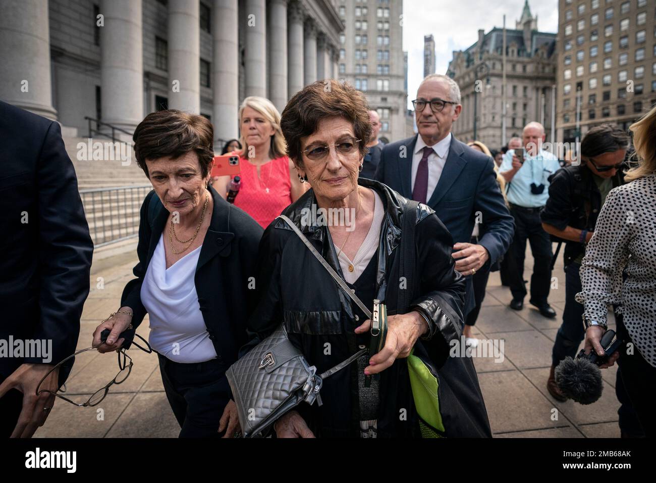 Isabel Maxwell, left, Christine Maxwell, center, Kevin Maxwell, right ...