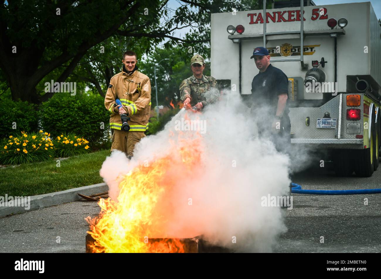 Il Maestro Senior Sgt. Shannon Nielsen, 155th sovrintendente agli ...