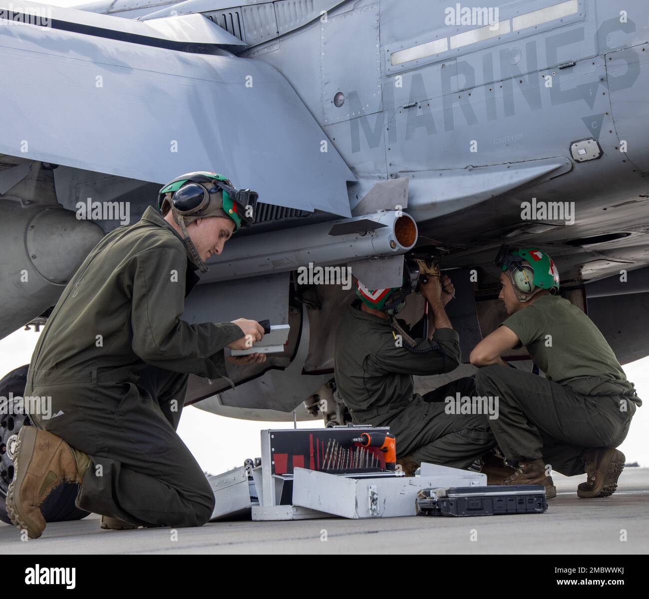 STATI UNITI Christian Thomas con Marine Fighter Attack Squadron (VMFA ...