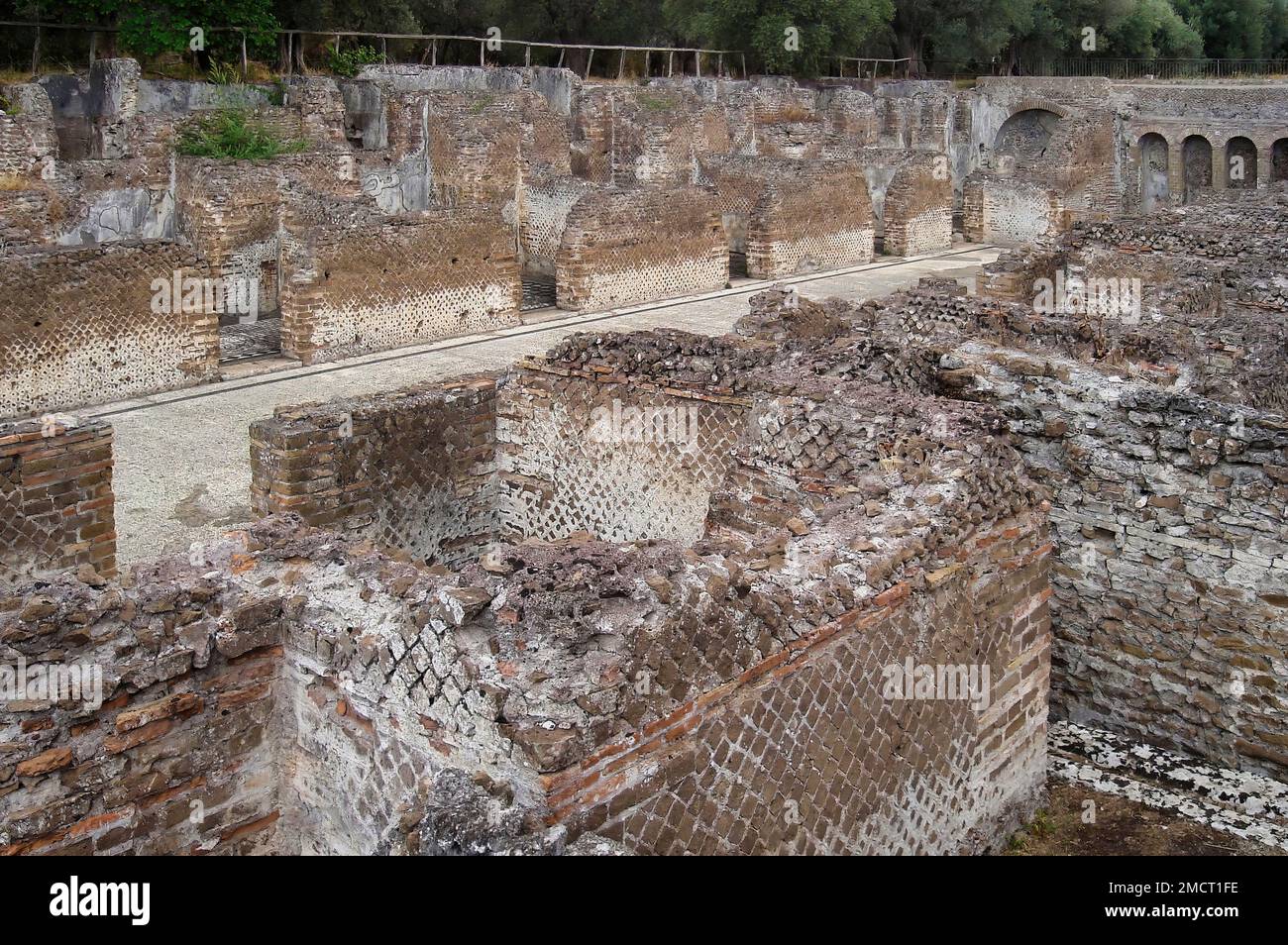 Costruita dall'imperatore romano Adriano, la Villa Adriana (Tivoli ...