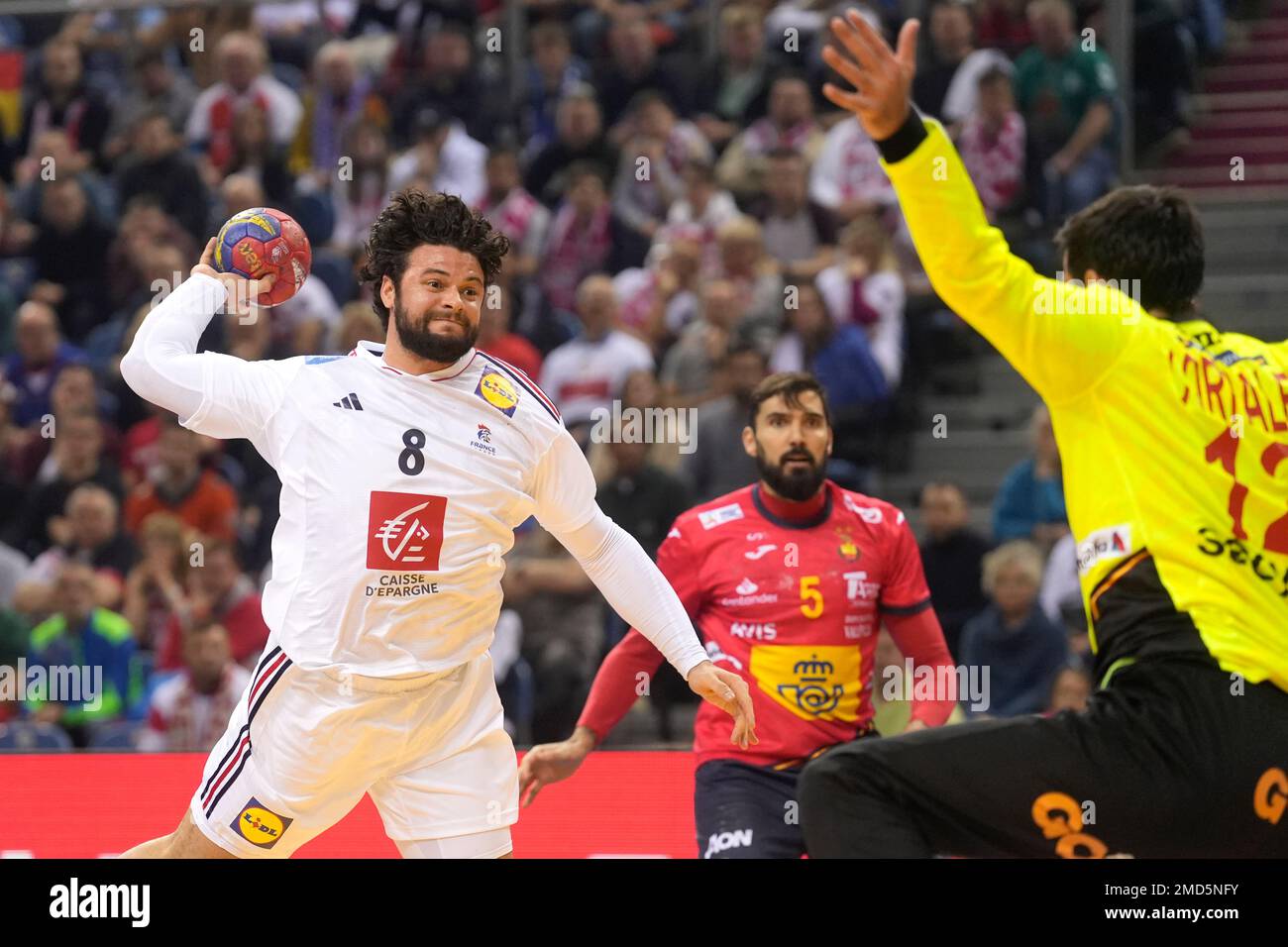 France's Elohim Prandi makes a shot past Spain's goalkeeper Rodrigo ...