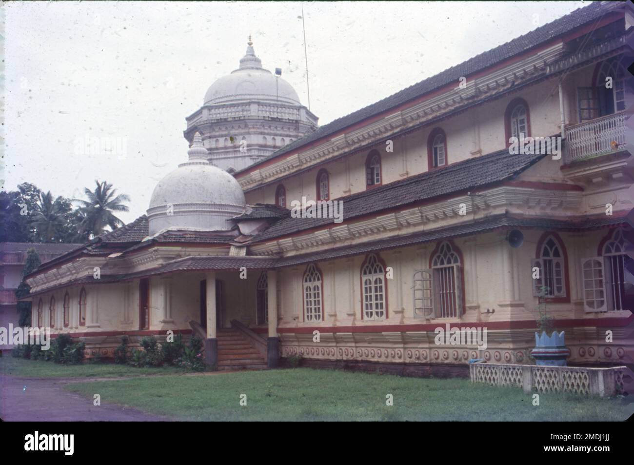 Shri Shantadurga Saunsthan è un complesso privato di templi ...