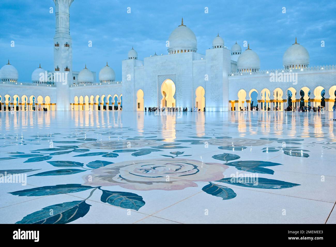 Sala principale di preghiera sceicco zayed grande moschea immagini e ...