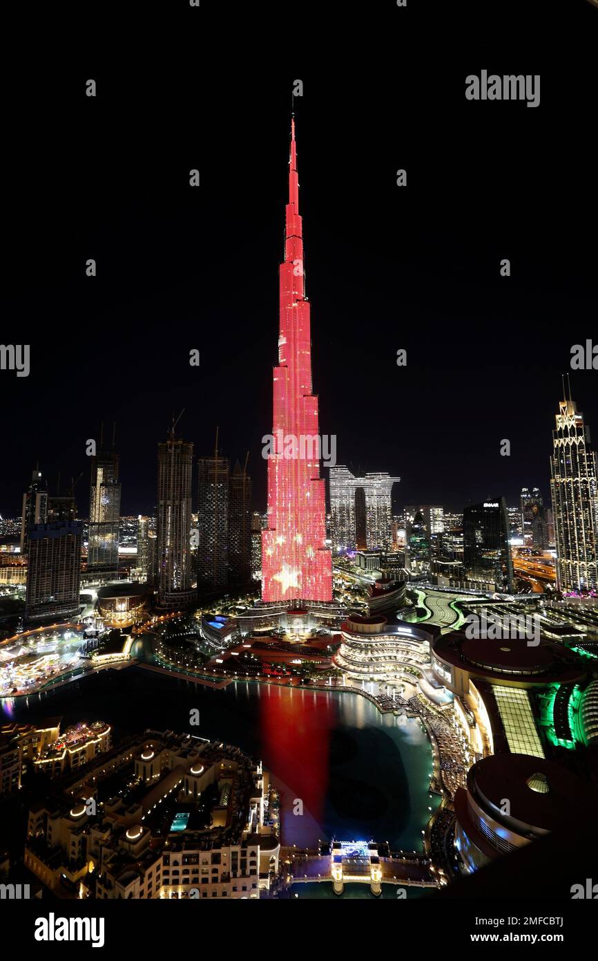 Dubai celebrates the new year in China by reflecting the Chinese flag ...