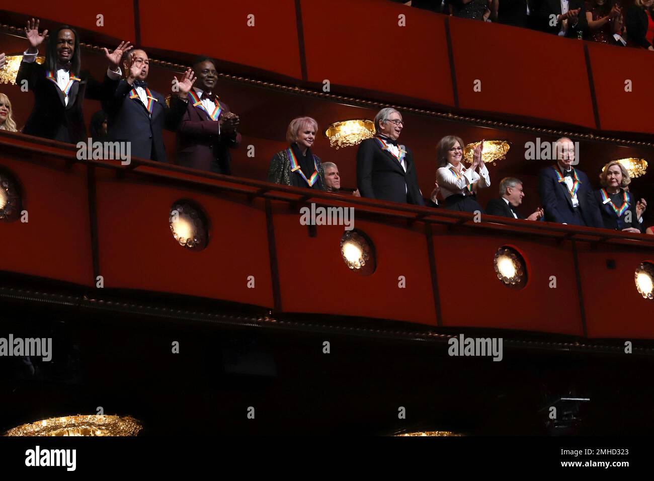 2019 Kennedy Center honorees, from left, Earth, Wind & Fire members ...