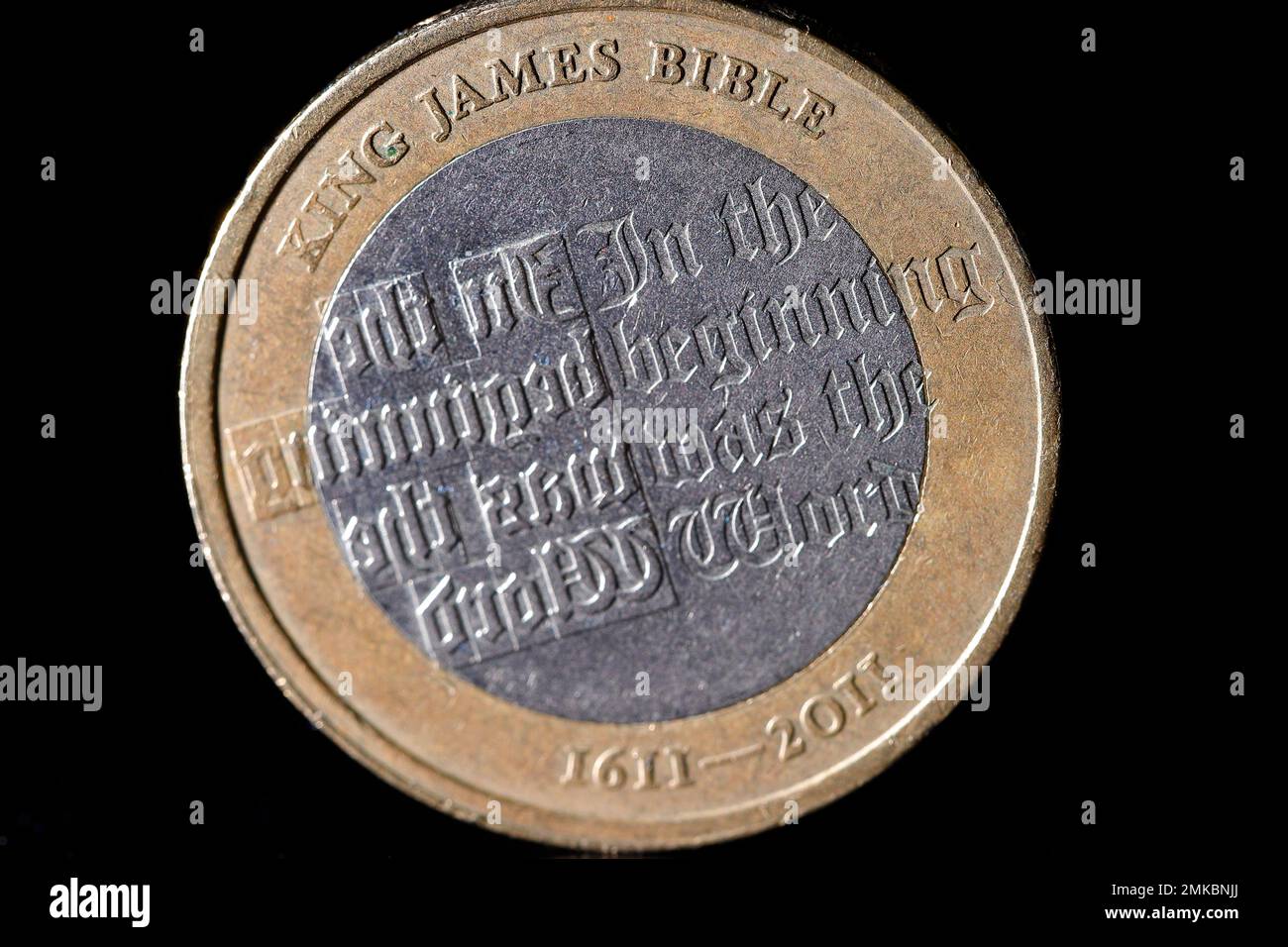 King james bibbia moneta da 2 sterline immagini e fotografie stock ad ...