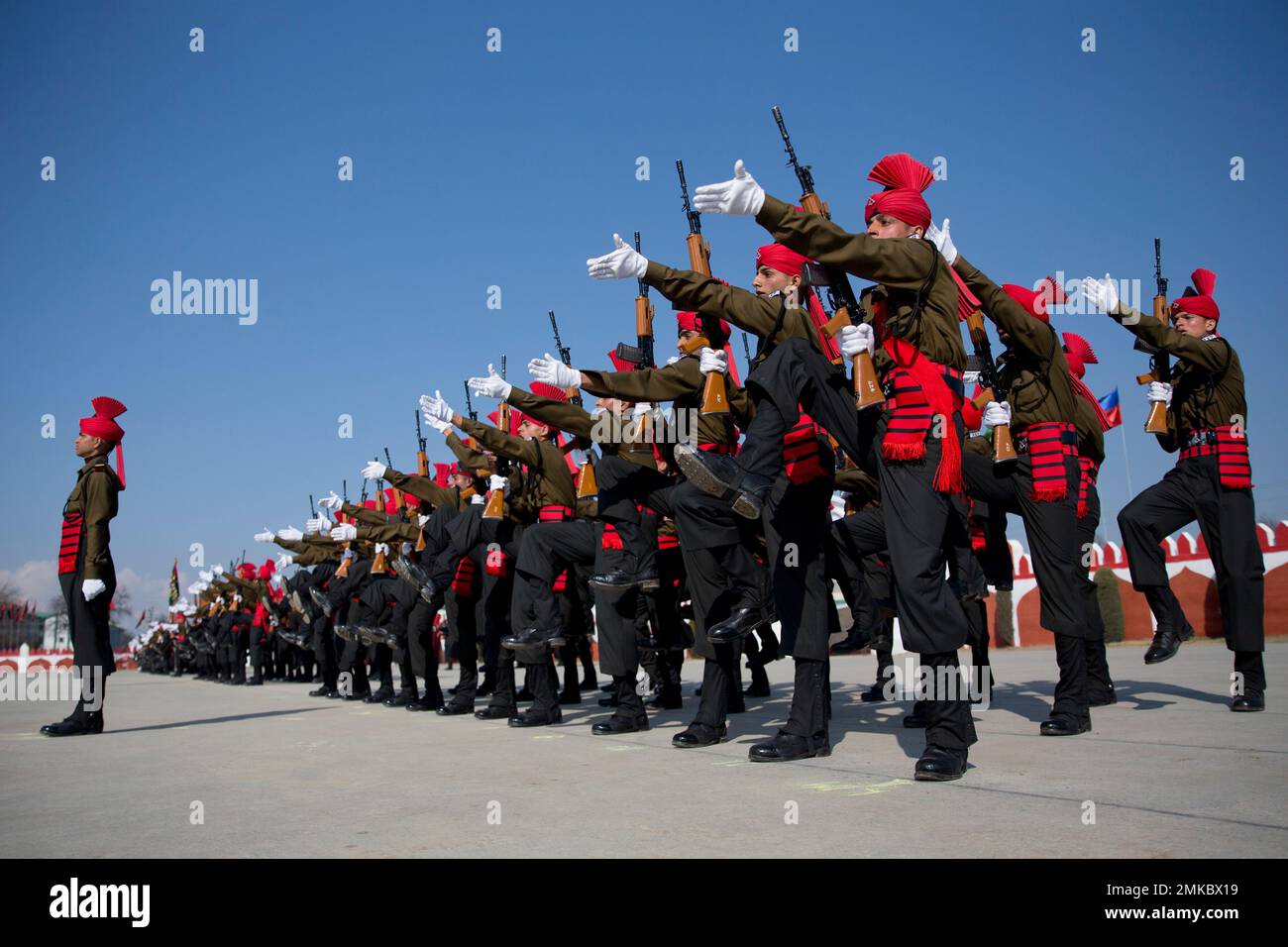 Indian Army Jammu Kashmir Light Infantry Regiment's (JKLIR) newly ...
