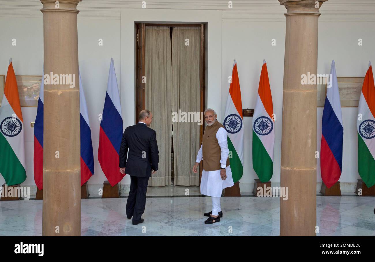 Indian Prime Minister Narendra Modi, right, and Russian President ...