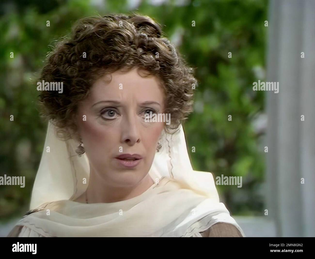 London.UK. Margaret Tyzack (come Antonia) in una scena in (C) BBC serie ...