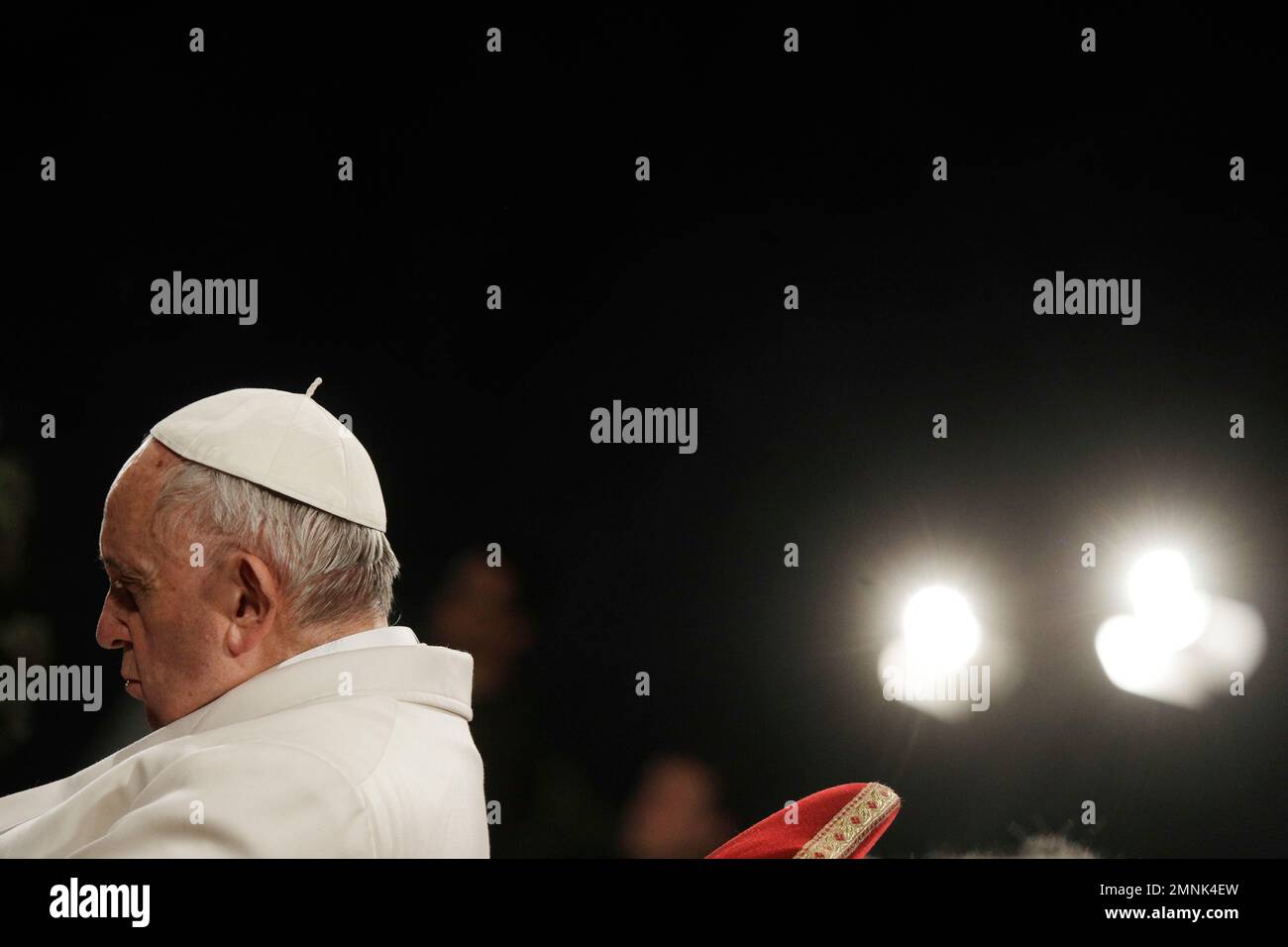Pope Francis presides over the Via Crucis (Way of the Cross) torchlight ...