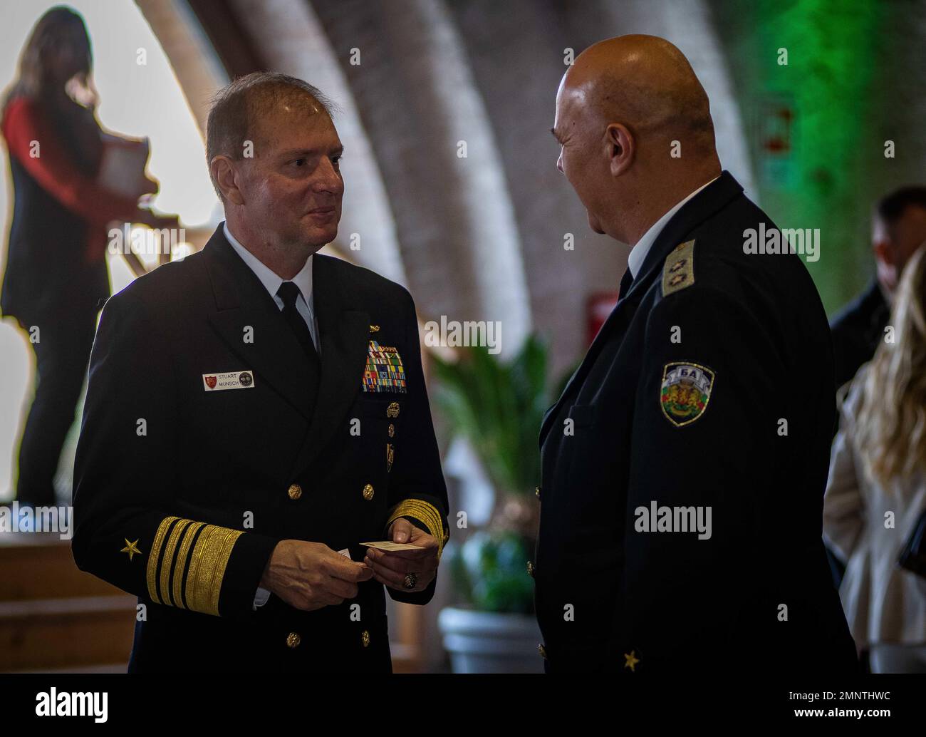 Rear adm stuart munsch immagini e fotografie stock ad alta risoluzione ...