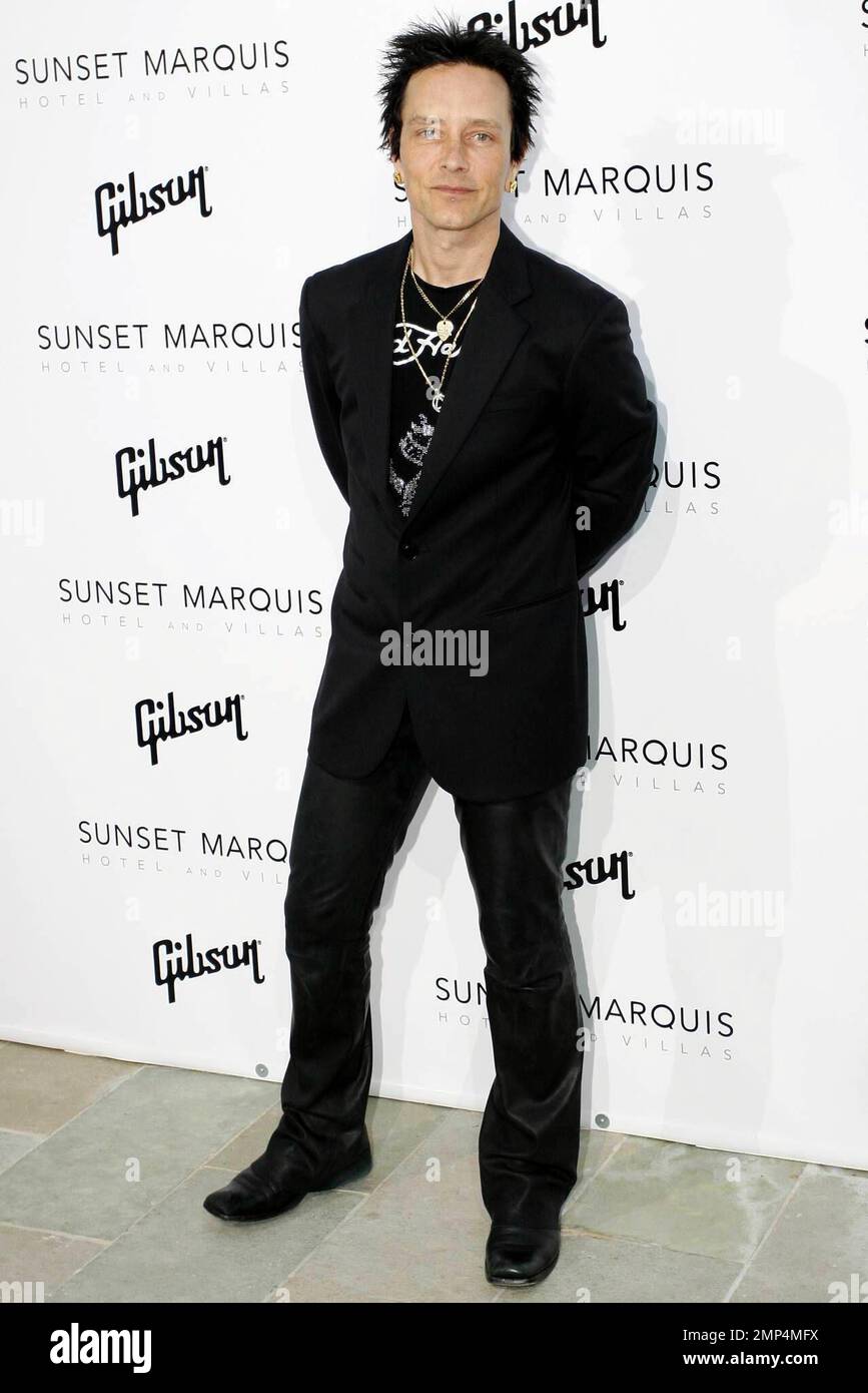 Billy Morrison arriva al Gibson attraverso la mostra fotografica Lens al Sunset Marquis Hotel ...