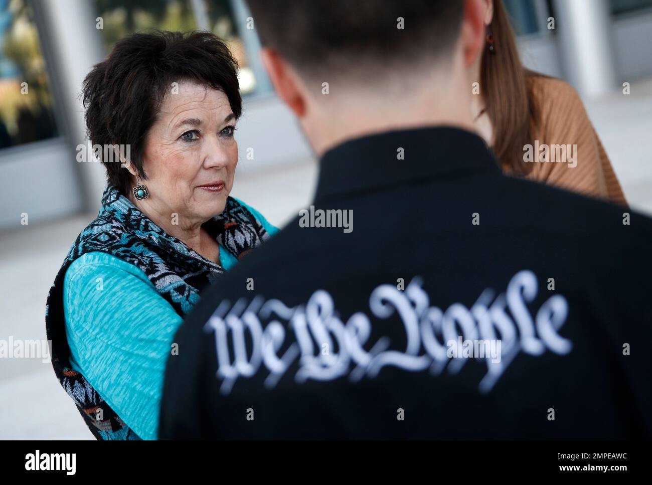 Carol Bundy, left, wife of Nevada rancher Cliven Bundy, speaks with ...