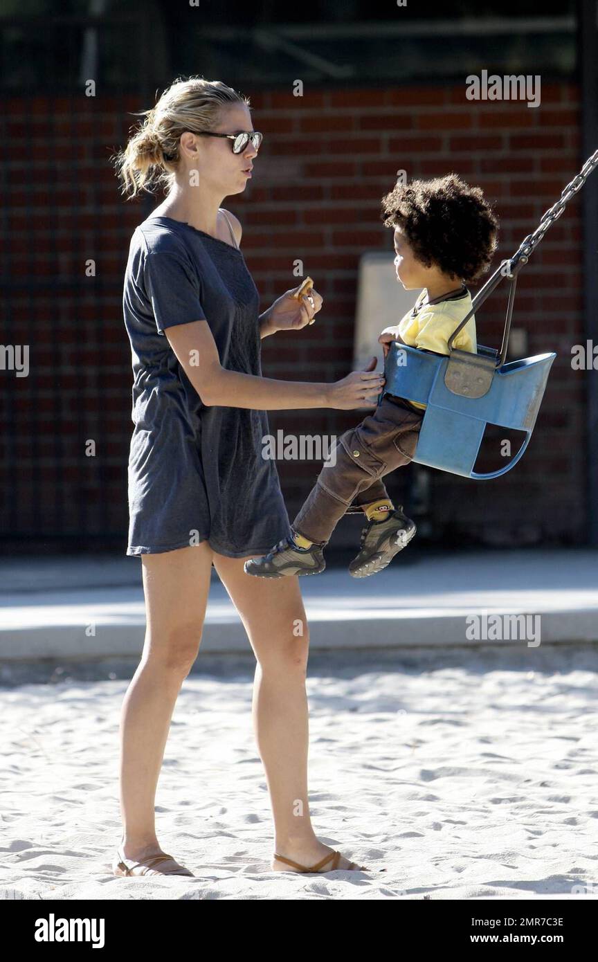 Heidi klum and leni samuel immagini e fotografie stock ad alta ...