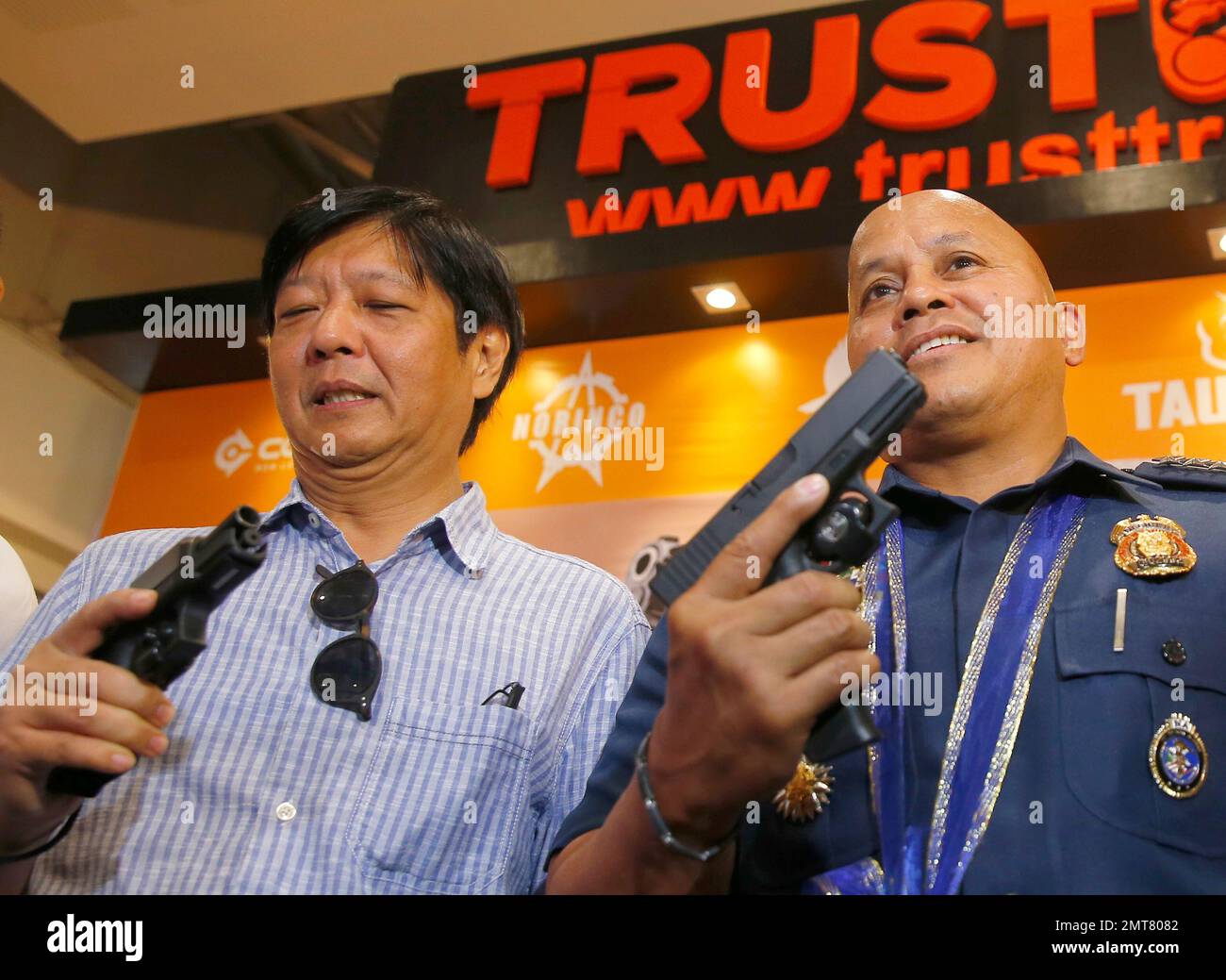 Philippine National Police Chief Director General Ronald Dela Rosa ...