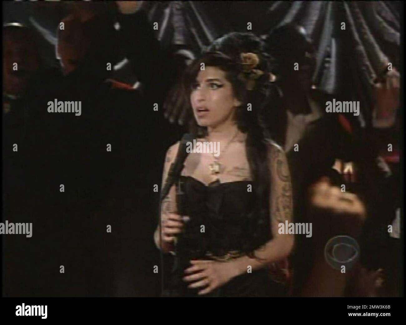 Appena fuori dalla ribalta per abuso di sostanze, la cantante Amy ...