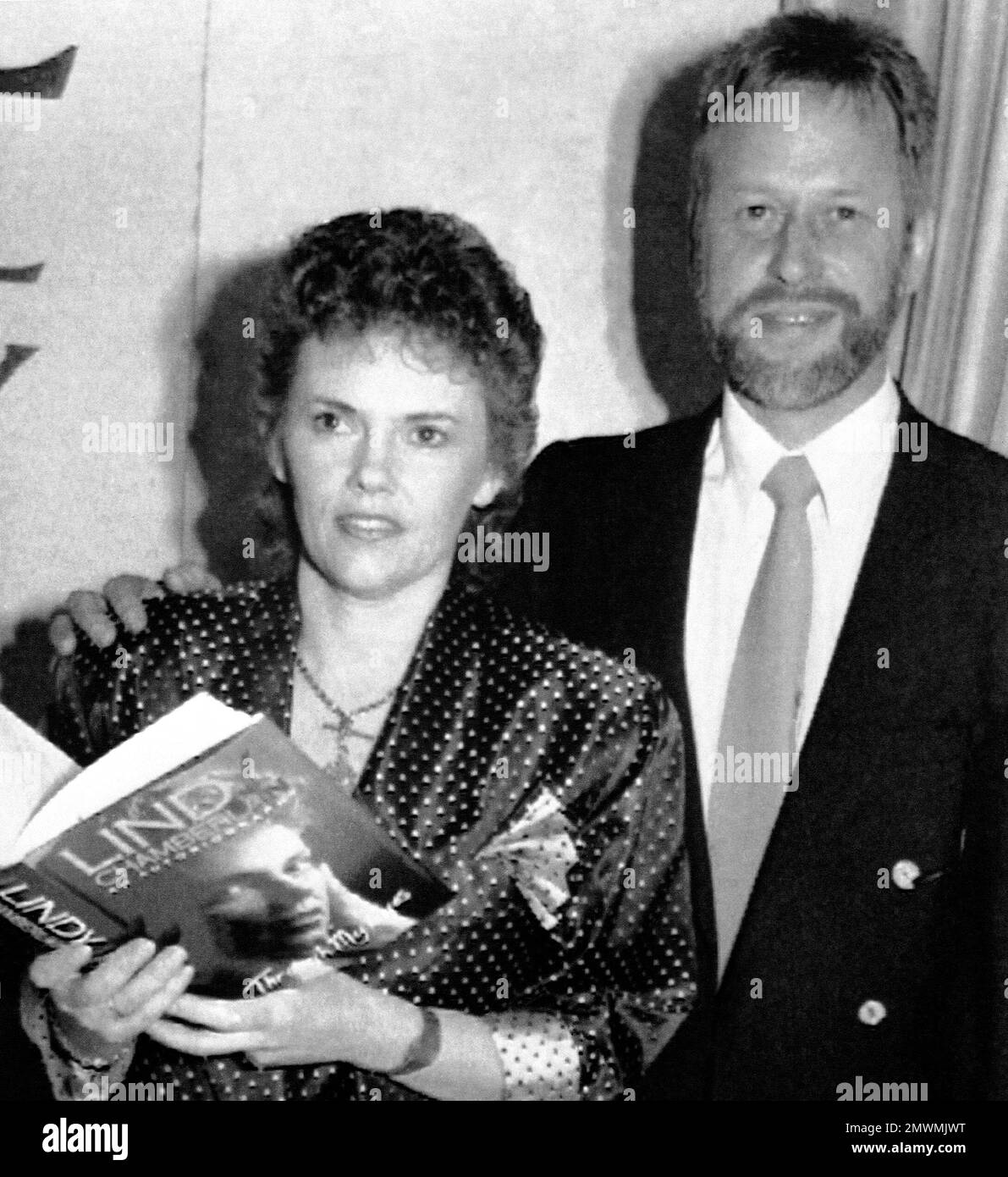 FILE - This October 1990, file photo shows Michael Chamberlain, right ...
