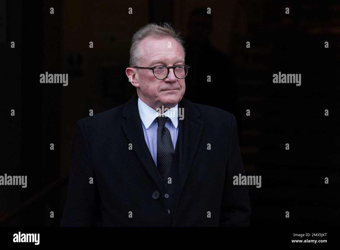 Alex Prentice KC lascia l'alta corte di Edimburgo durante il processo ...