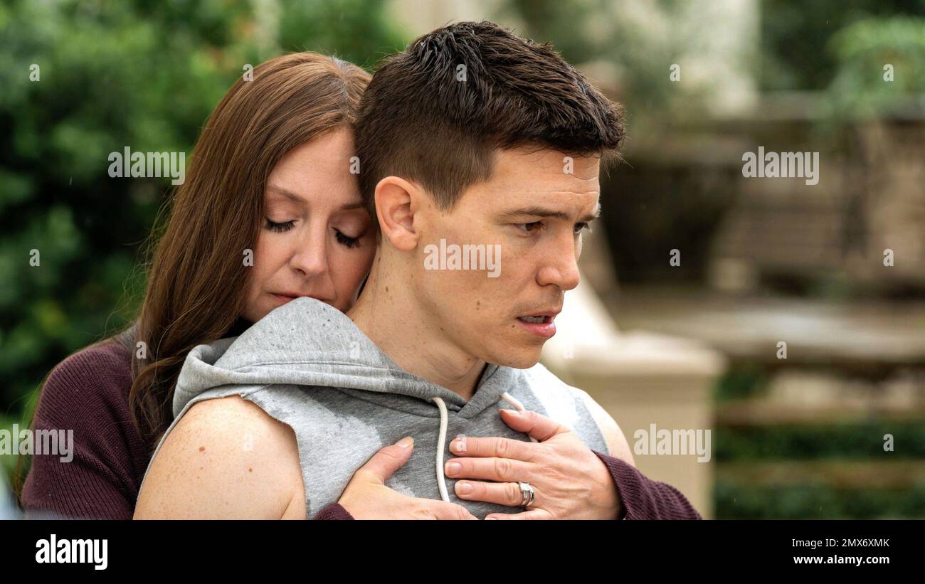 IL TUO ONORE, da sinistra: Hope Davis, Jimi Stanton, 'Part Eleven ...