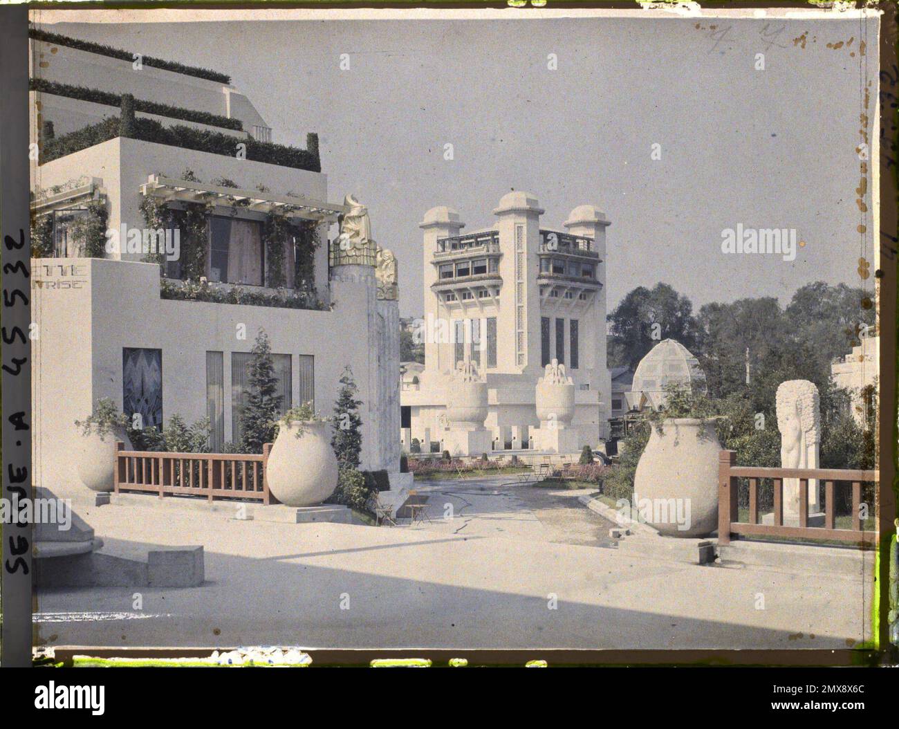 Parigi (VIIE arr.), Francia la mostra di arti decorative, padiglione ...