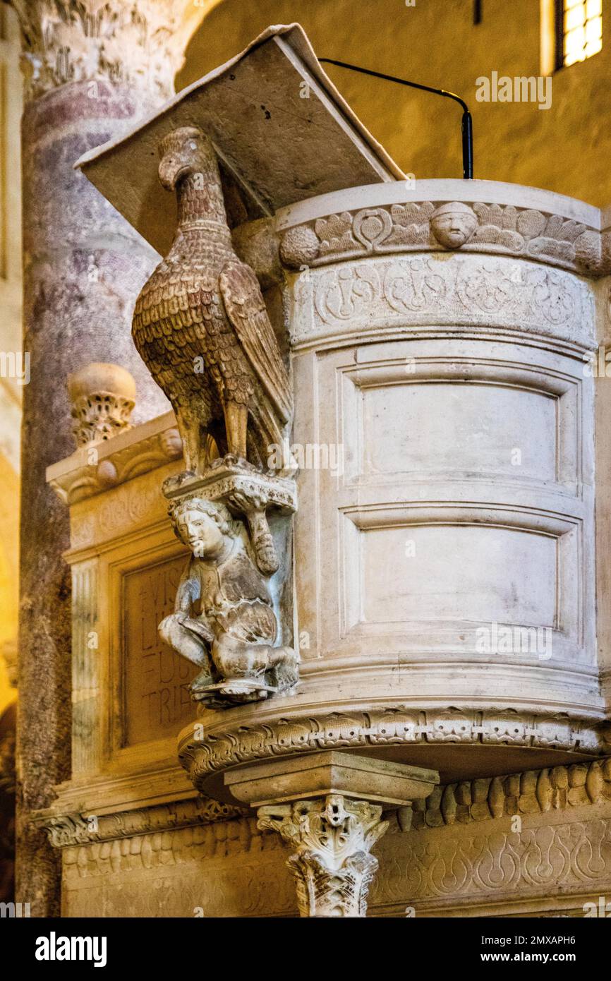 Pulpito, Cattedrale di San Sabino, Bari, Puglia, Bari, Puglia, Italia ...