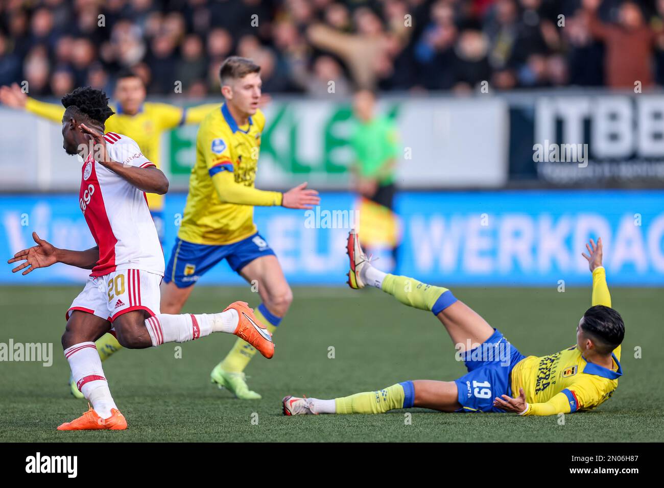 LEEUWARDEN, PAESI BASSI - 5 FEBBRAIO: Navarone foor di SC Cambuur ...