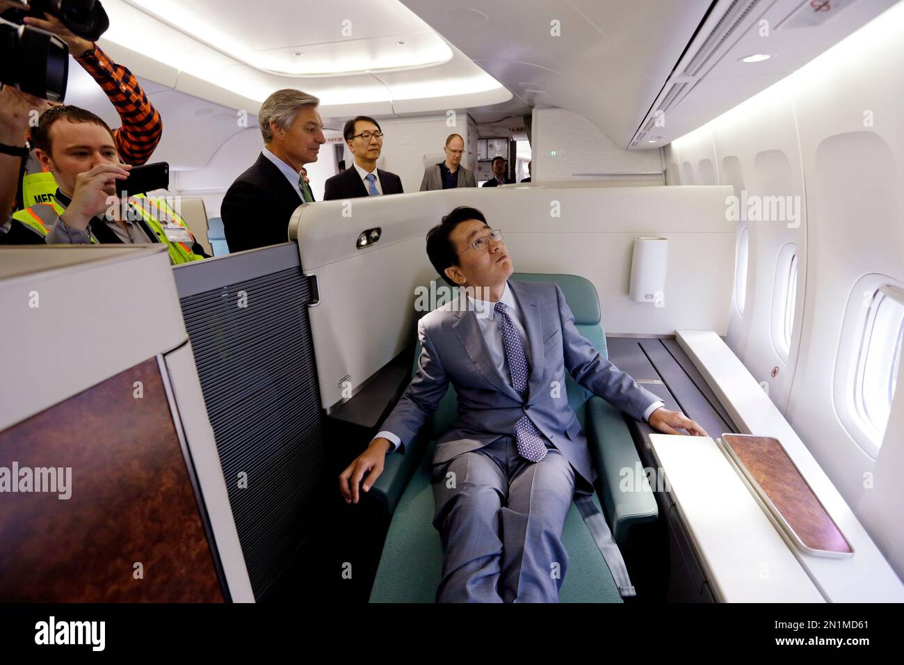 Ray Conner, left, Boeing president and CEO of commercial airlines ...