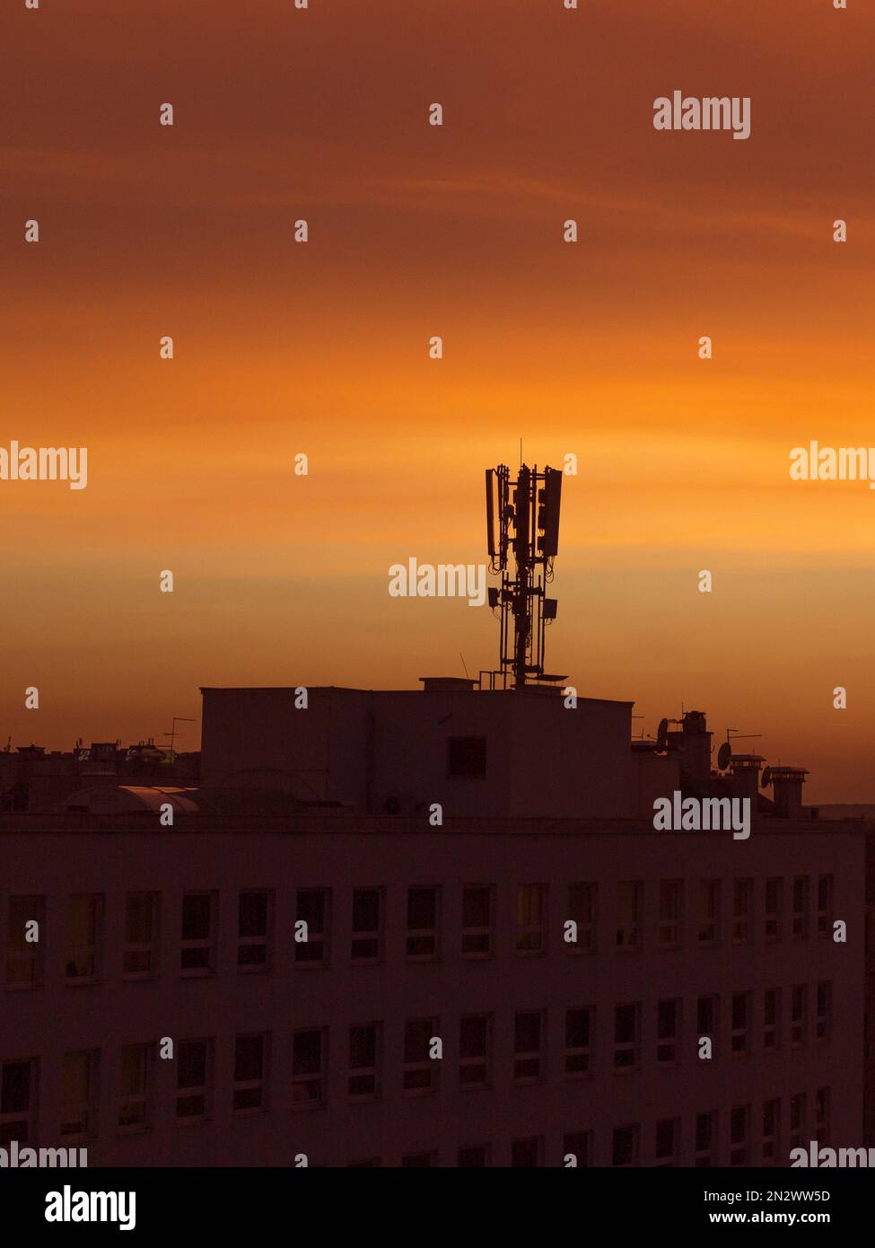 Antenne telefoniche immagini e fotografie stock ad alta risoluzione - Alamy