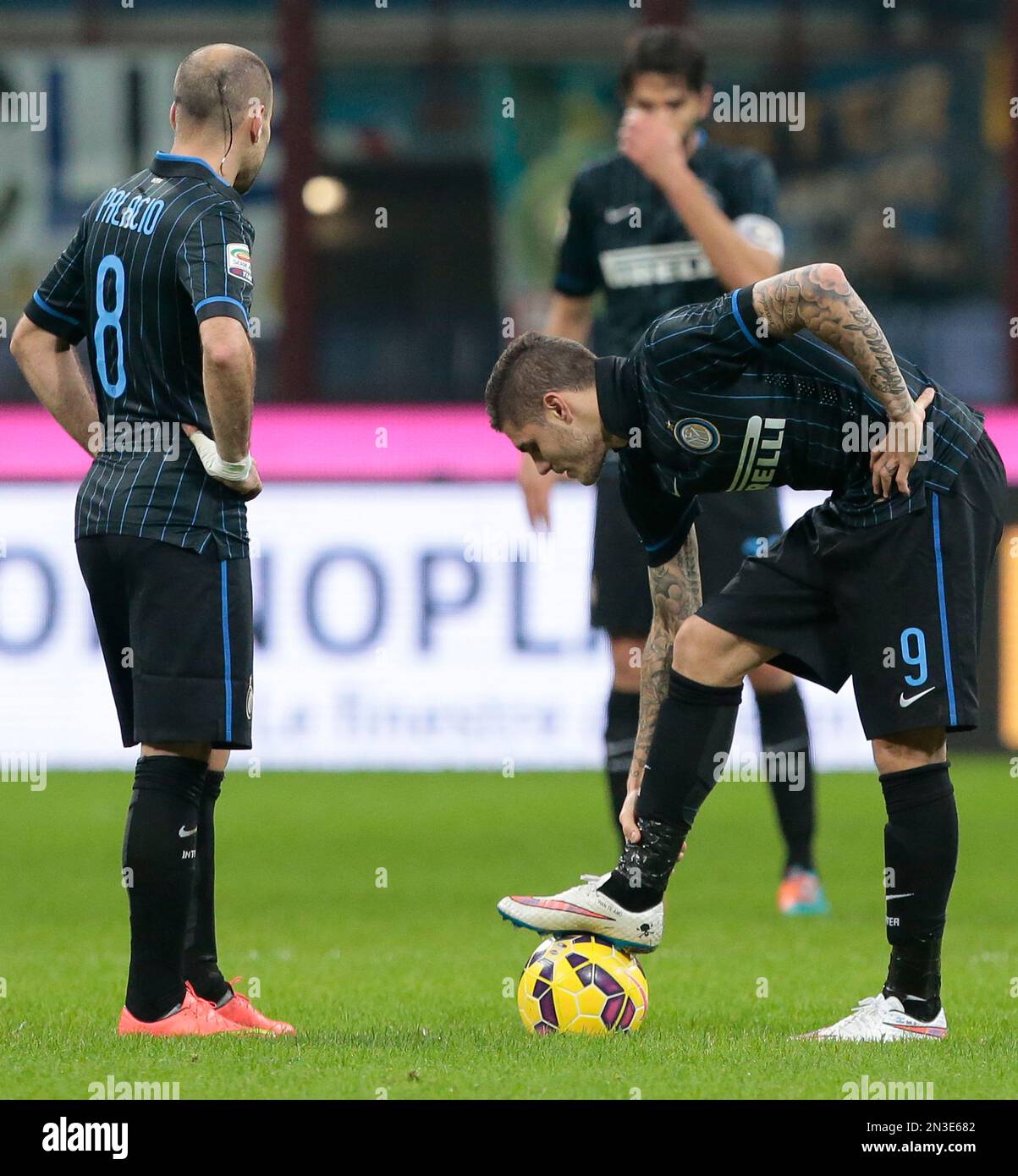Inter Milan's Mauro Icardi, right, and his teammate Rodrigo Palacio react during a Serie A ...