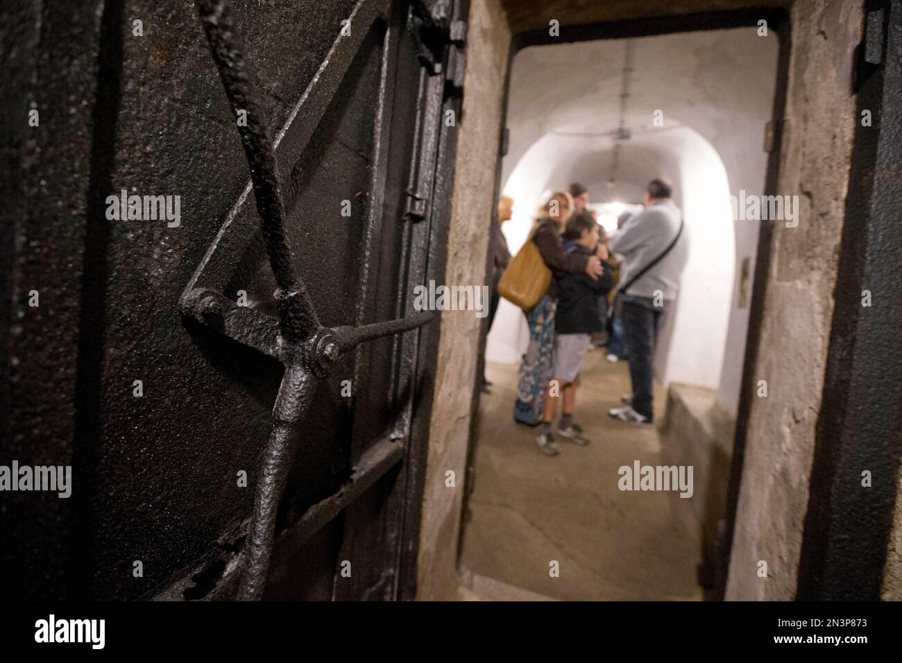 Benito Mussolini's first air raid shelter, created in old wine cellars ...