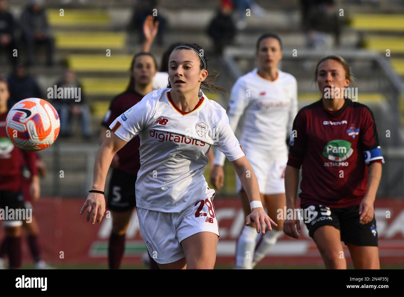 8 febbraio 2023, Roma, Italia: Mariagrazia Petrara di AS Roma Women ...