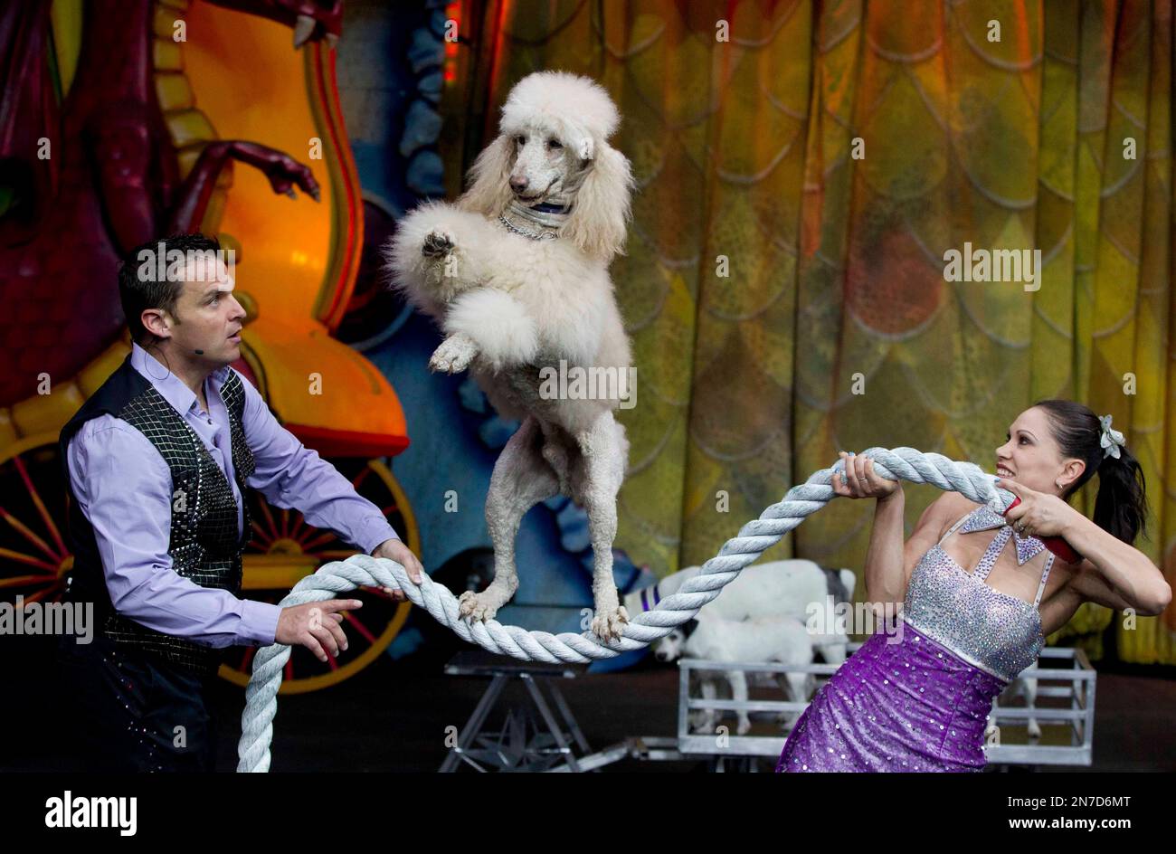 In this May 28, 2013 photo, U.S. circus performer Hans Klose, left, and ...